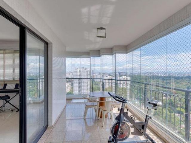 Apartamento com 4 quartos à venda em Santo amaro SP