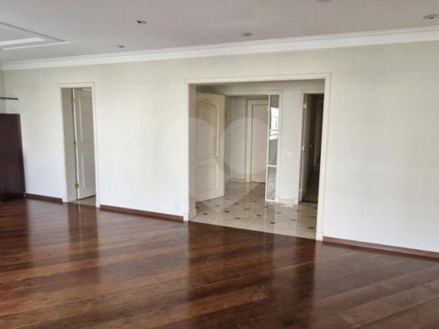 Apartamento com 4 quartos à venda em Santa cecília SP