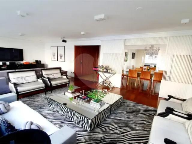 Apartamento com 4 quartos à venda em Santa cecília SP