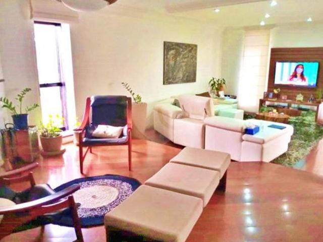 Apartamento com 4 quartos à venda em Santana SP