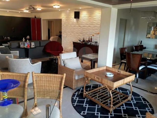 Apartamento com 4 quartos à venda em Santana SP