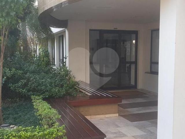 Apartamento com 4 quartos à venda em Santana SP