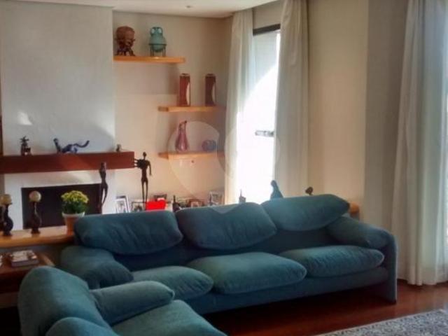 Apartamento com 4 quartos à venda em Santana SP