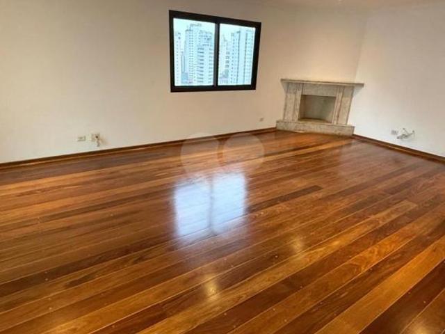 Apartamento com 4 quartos à venda em Santana SP