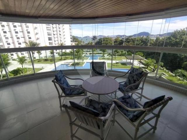 Apartamento com 4 quartos à venda em Parque enseada SP