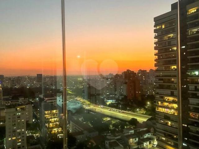 Apartamento com 4 quartos à venda em Pinheiros SP