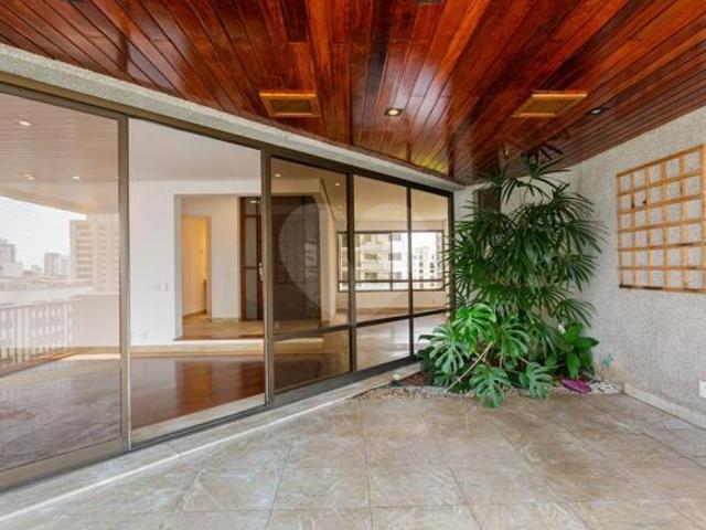 Apartamento com 4 quartos à venda em Real parque SP