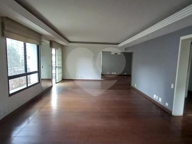Apartamento com 4 quartos à venda em Real parque SP