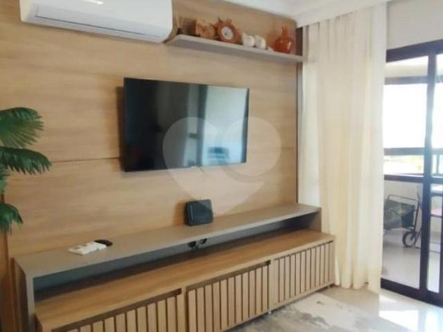Apartamento com 4 quartos à venda em Riviera SP