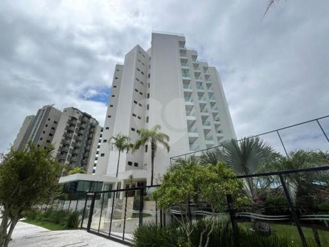Apartamento com 4 quartos à venda em Riviera SP