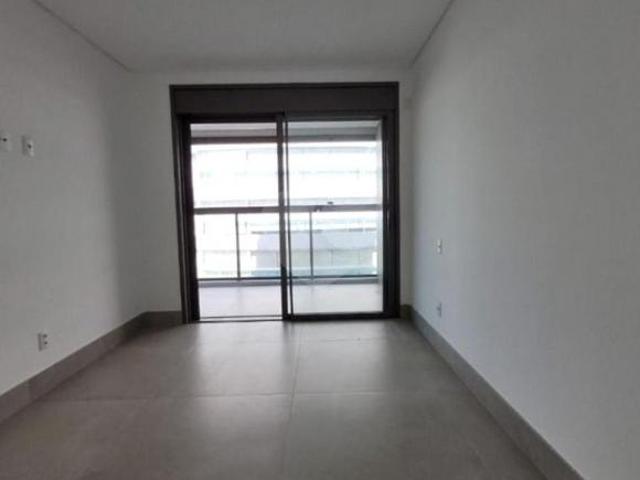 Apartamento com 4 quartos à venda em Riviera SP
