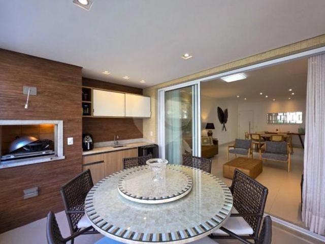 Apartamento com 4 quartos à venda em Riviera SP