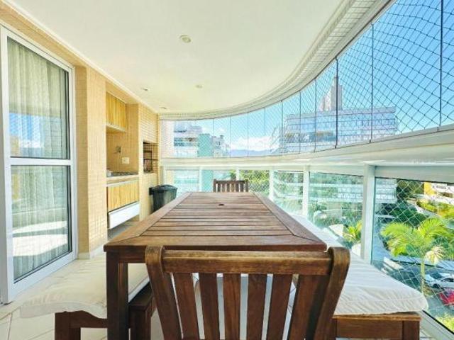 Apartamento com 4 quartos à venda em Riviera SP