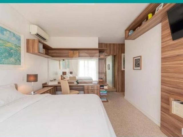 Apartamento com 4 quartos à venda em Tamboré SP