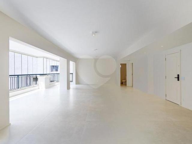Apartamento com 4 quartos à venda em Vila uberabinha SP