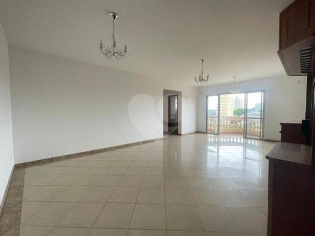 Apartamento com 4 quartos à venda em Vila Vianelo SP