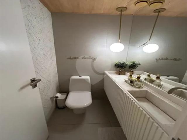 Apartamento à venda com 3 suítes no condomínio The Gift, São Paulo SP
