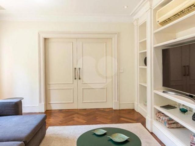 Apartamento com 4 quartos à venda em Vila Gomes Cardim SP
