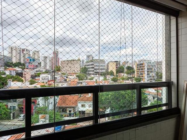 Apartamento com 4 quartos à venda em Vila madalena SP