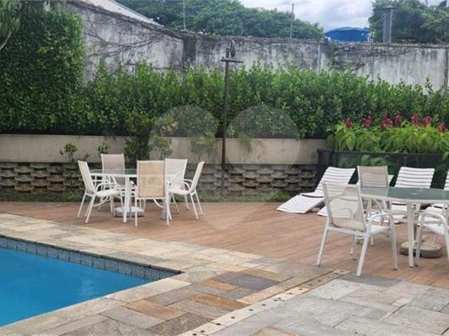 Apartamento com 4 quartos à venda em Vila madalena SP