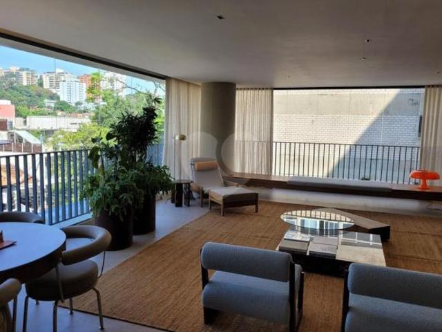 Apartamento com 4 quartos à venda em Vila madalena SP