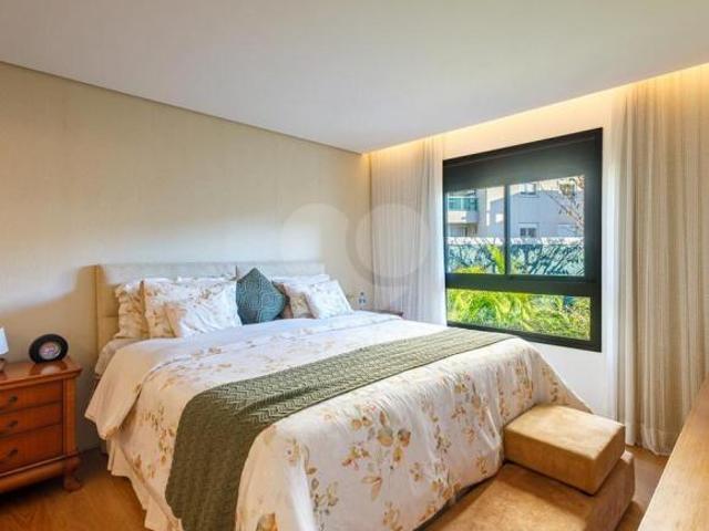 Apartamento com 4 quartos à venda em Vila mariana SP