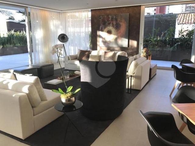 Apartamento com 4 quartos à venda em Vila Olímpia SP