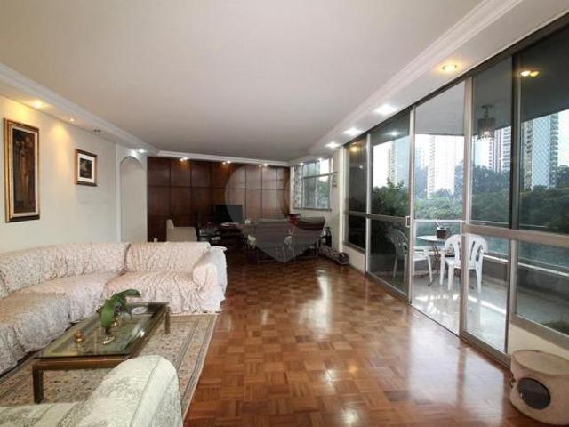 Apartamento com 4 quartos à venda em Vila Suzana SP
