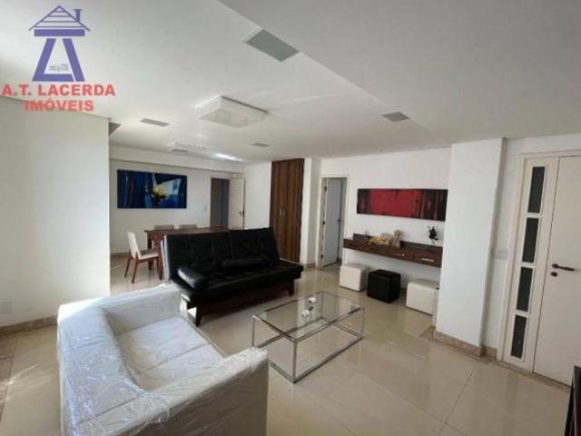 Apartamento com 4 quartos à Venda Melo