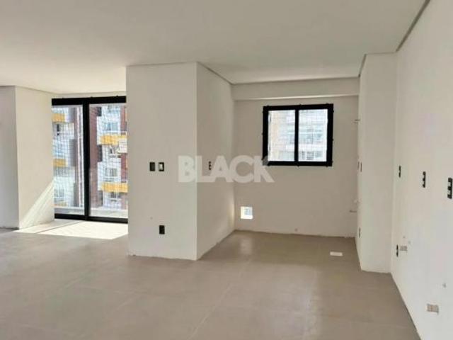 Apartamento com 4 quartos a venda no Edificio Mirage em Torres RS
