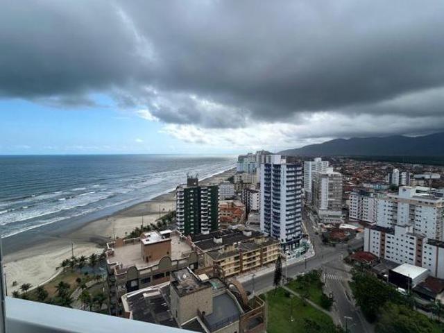 Apartamento com 4 quartos, Caiçara, Praia Grande R$ 2.1 mi