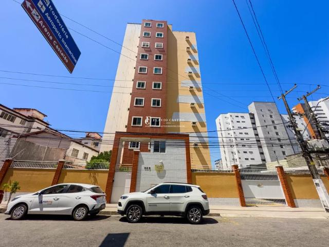 Apartamento com 4 Quartos e 3 banheiros à Venda, 95 m² por R$ 426.000