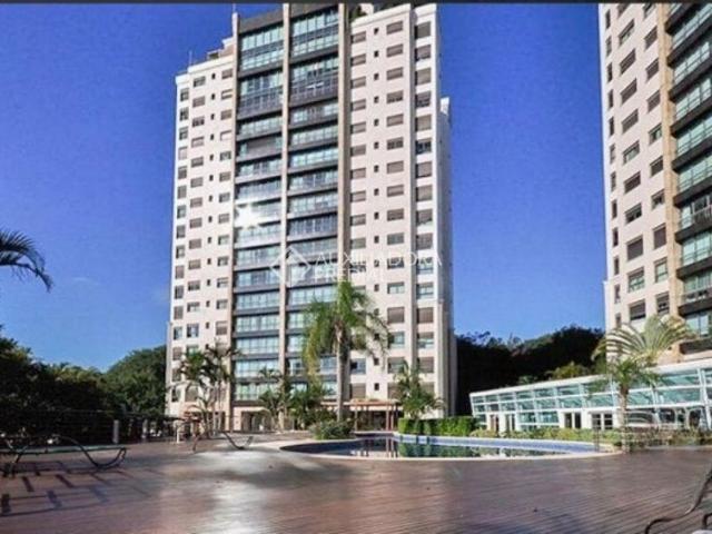 Apartamento com 4 quartos e 136m² para alugar em Três Figueiras, Porto Alegre