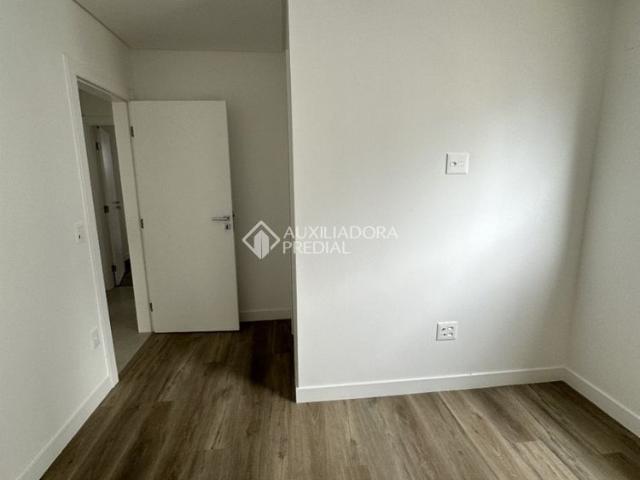 Apartamento com 4 quartos e 138m² para alugar em Centro, Balneário Camboriú
