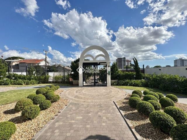 Apartamento com 4 quartos e 151m² para alugar em Marechal Rondon, Canoas