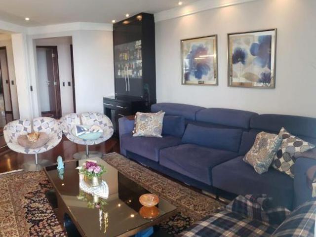 Apartamento com 4 quartos e 180 m² à venda no Tatuapé