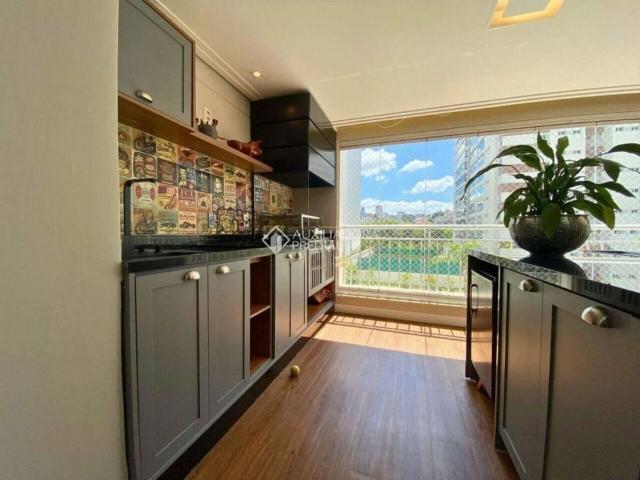 Apartamento com 4 quartos e 198m² para alugar em Cerâmica, São Caetano do Sul