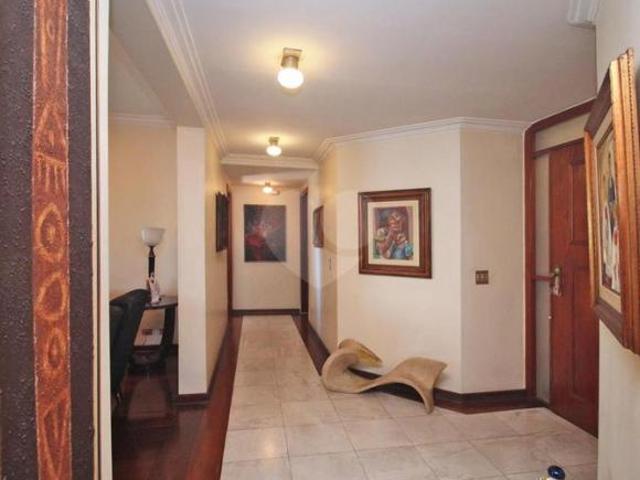 Apartamento com 4 quartos e 222 m² à venda em Indianópolis