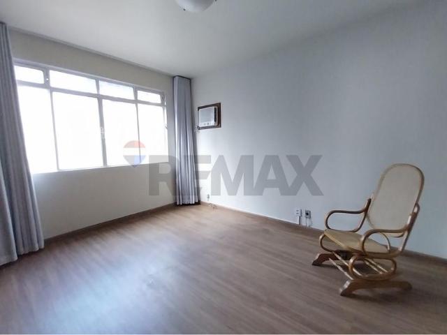 Apartamento com 4 quartos e 2 vagas no bairro Coração de Jesus