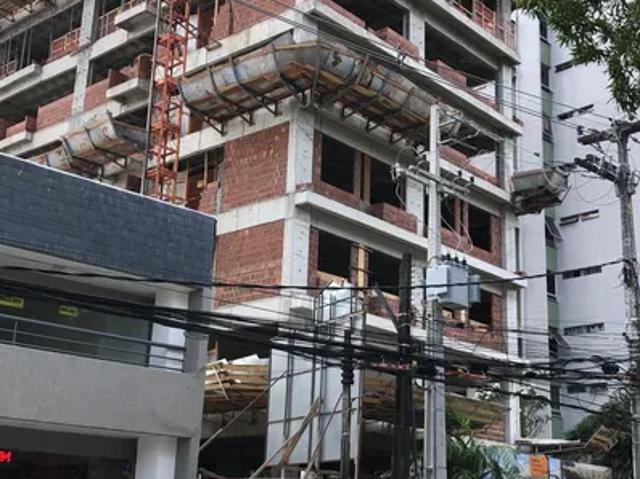 Apartamento com 4 Quartos e 2 banheiros à Venda, 116 m² por R$ 998.000