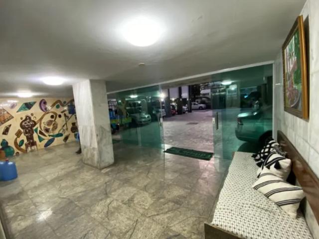 Apartamento com 4 Quartos e 2 banheiros à Venda, 120 m² por R$ 370.000