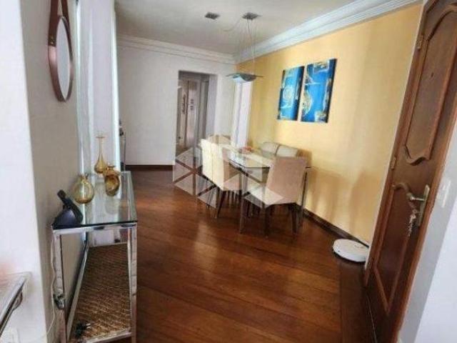 Apartamento com 4 Quartos e 4 banheiros à Venda, 120 m² por R$ 1.300.000