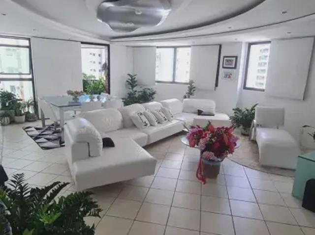 Apartamento com 4 Quartos e 4 banheiros à Venda, 125 m² por R$ 820.000