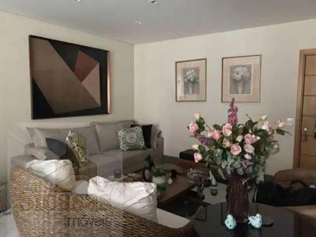 Apartamento com 4 Quartos e 4 banheiros à Venda, 136 m² por R$ 1.660.000