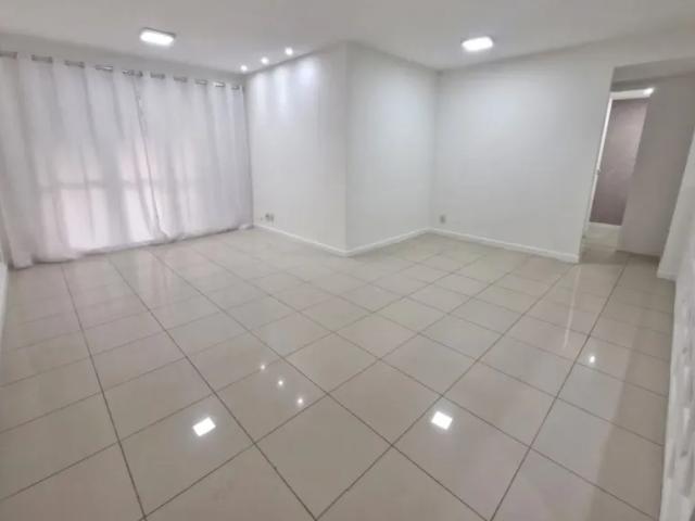 Apartamento com 4 Quartos e 4 banheiros à Venda, 138 m² por R$ 1.280.000