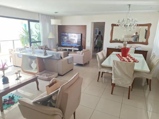 Apartamento com 4 Quartos e 4 banheiros à Venda, 142 m² por R$ 1.680.000