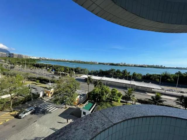 Apartamento com 4 Quartos e 4 banheiros à Venda, 148 m² por R$ 1.299.000