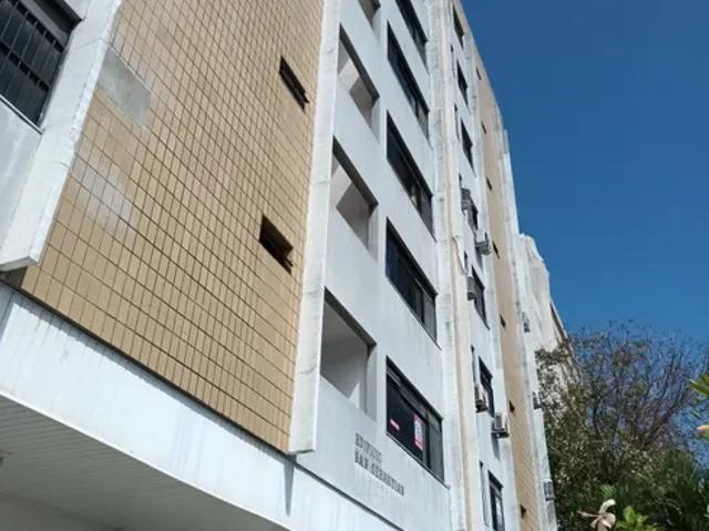 Apartamento com 4 Quartos e 4 banheiros à Venda, 152 m² por R$ 365.000