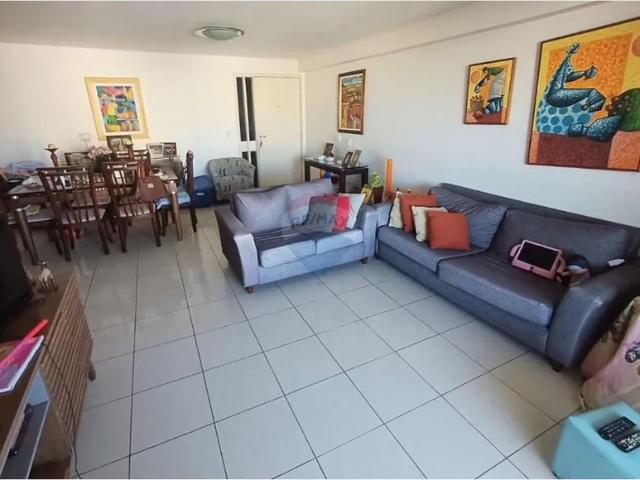 Apartamento com 4 Quartos e 4 banheiros à Venda, 156 m² por R$ 1.100.000