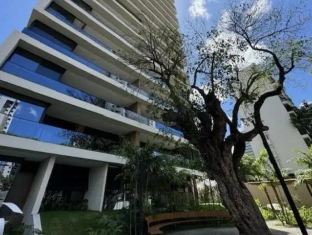 Apartamento com 4 Quartos e 4 banheiros à Venda, 160 m² por R$ 2.290.000